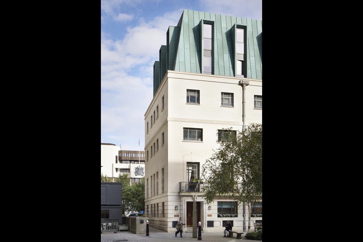 Brewers' Hall by dMFK | Building Design